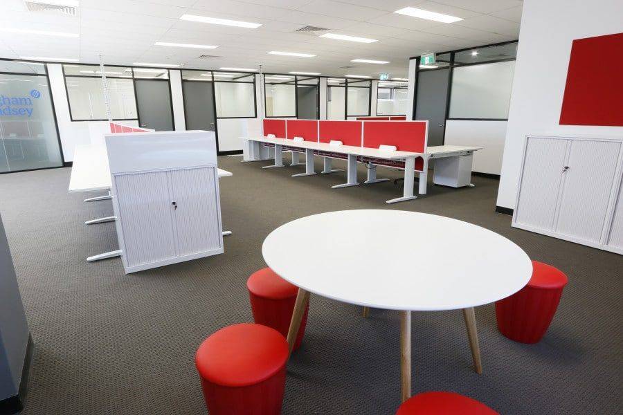 Consulting Insurance Office Project | Cyclo Group